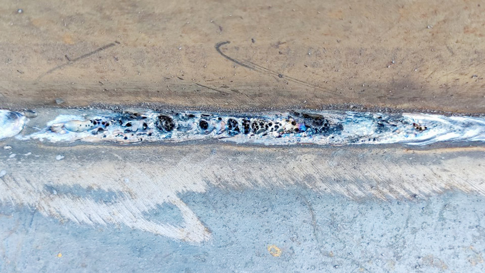 What is porosity in welding Types & How To Fix Welding Porosity - Your ...