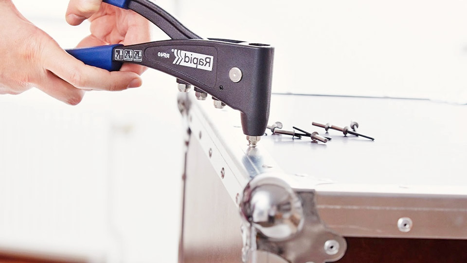 Advantages and Disadvantages of Riveting